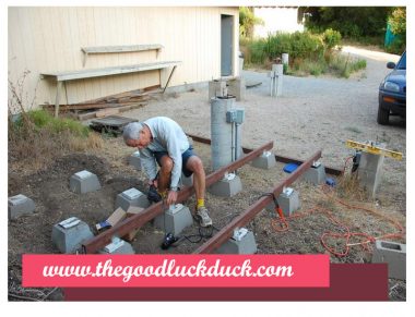 30+ Best RV Deck Ideas (How To Build & Design Ideas)